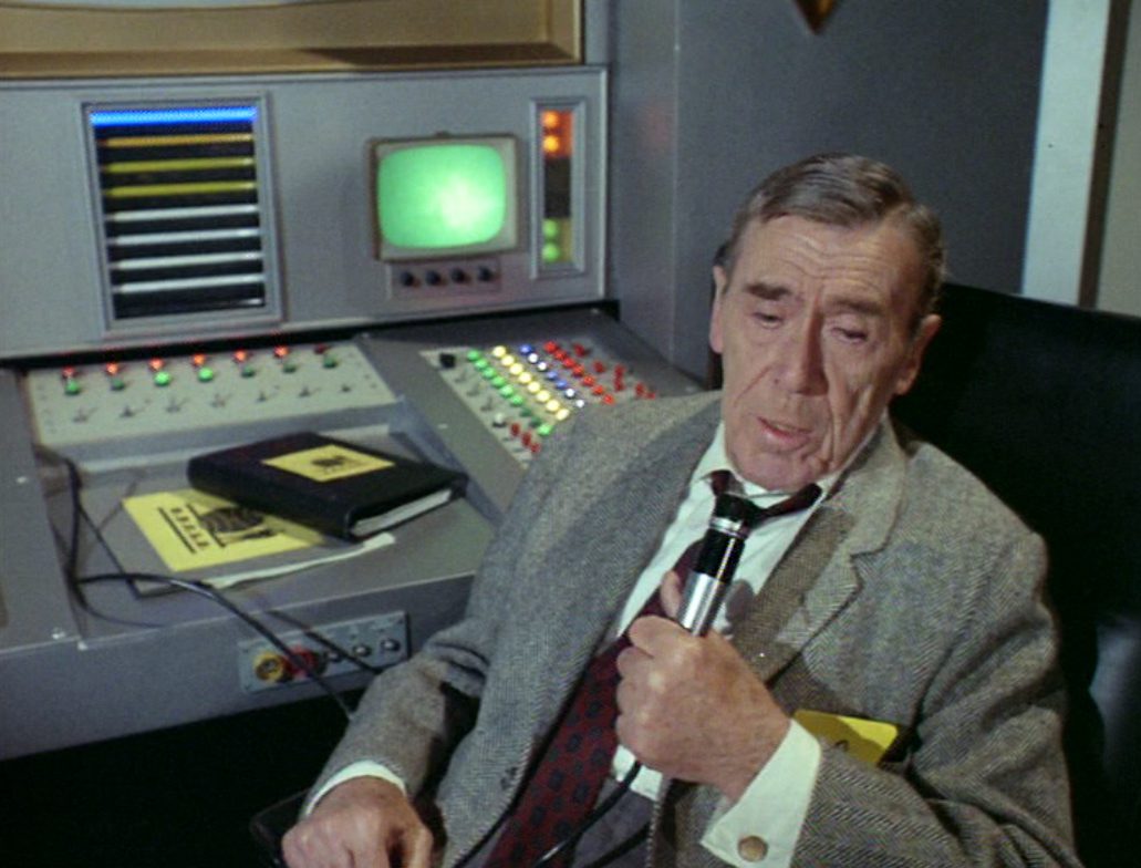 The 1960s Man from UNCLE: The definitive guide to furniture and decor ...