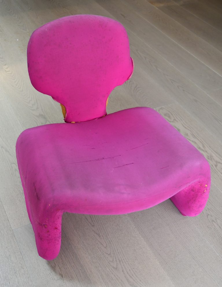 Exclusive! An original '2001' Djinn chair from Kubrick's film set has ...