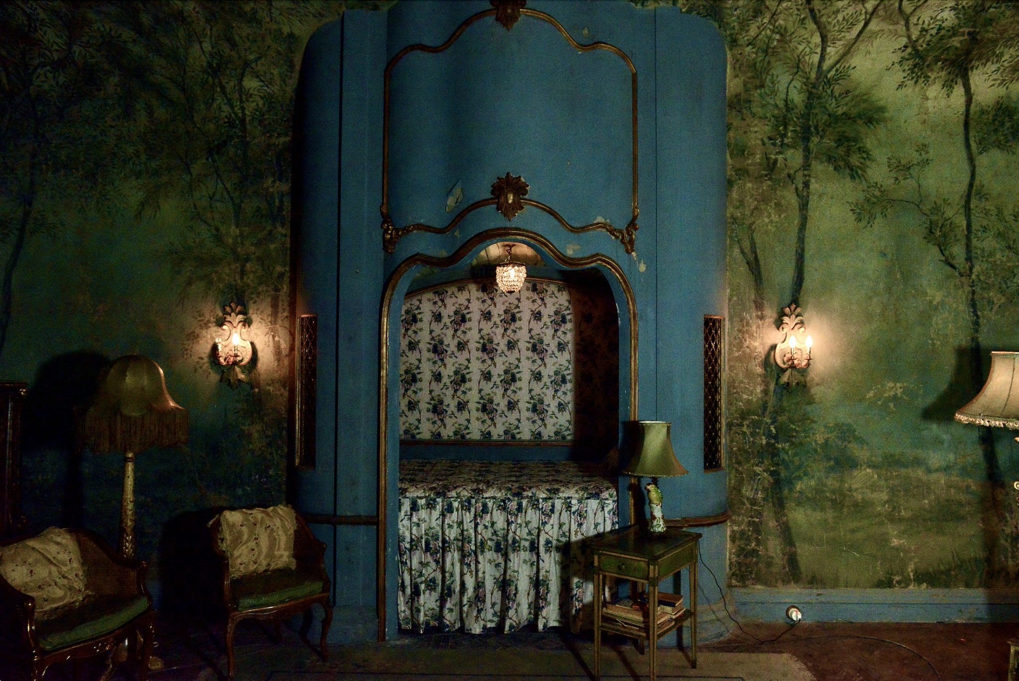 Behind the scenes of A Haunting in Venice with production designer John ...
